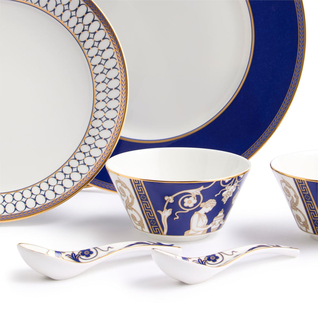 Renaissance Gold 8 Piece Dinnerware Set | Wedgwood